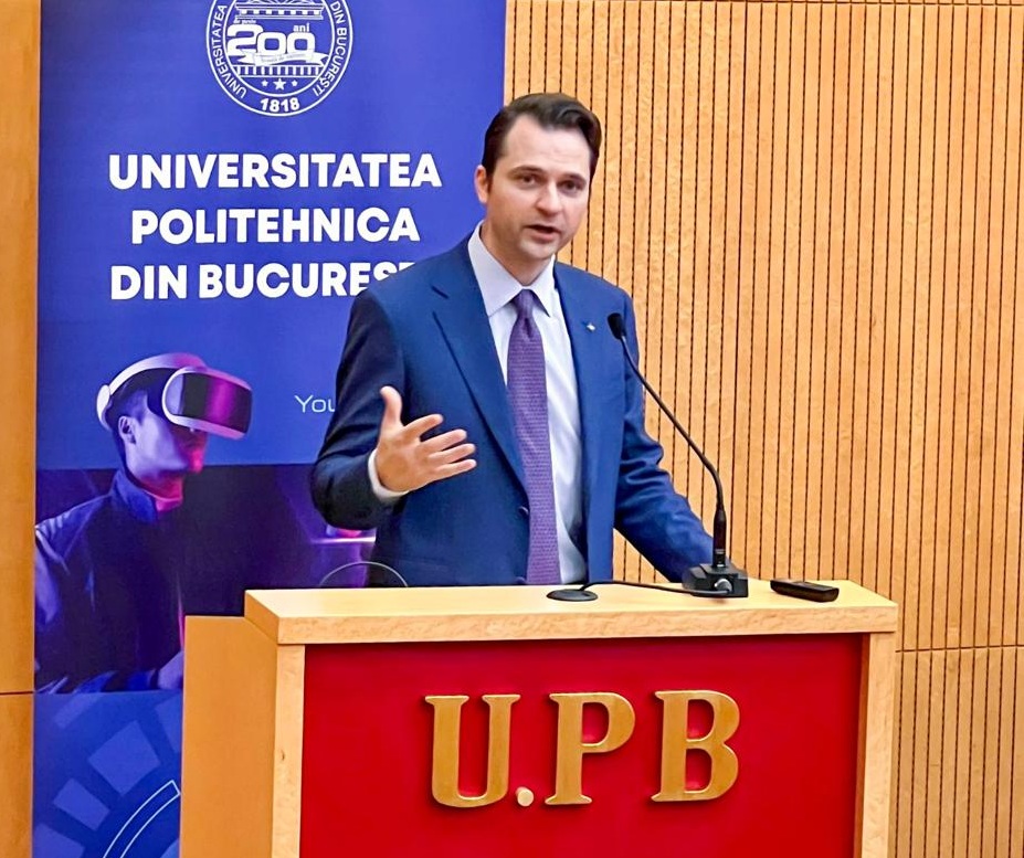 Sebastian Burduja: Cei mai buni oameni din lume în domeniile AI și ...