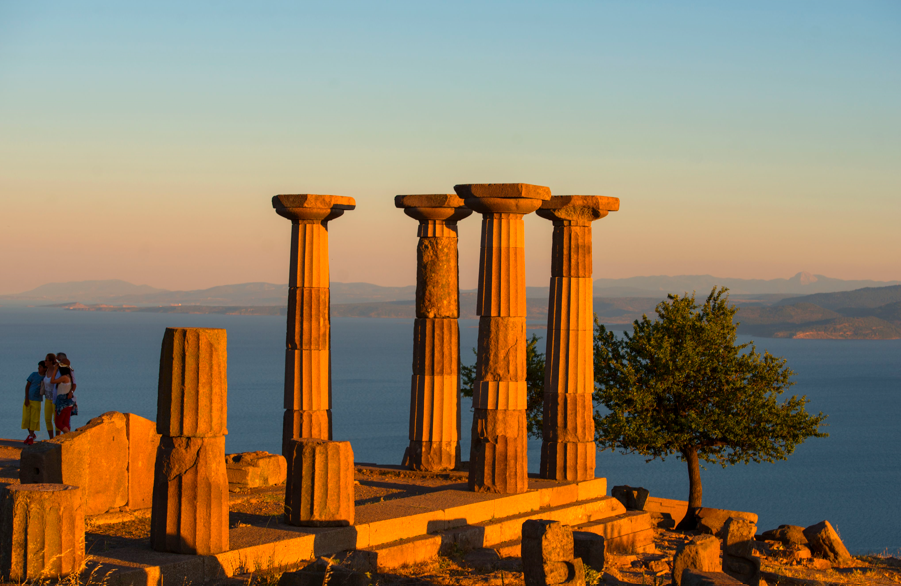 Assos: Bijuteria din Nordul Egeei din Turcia